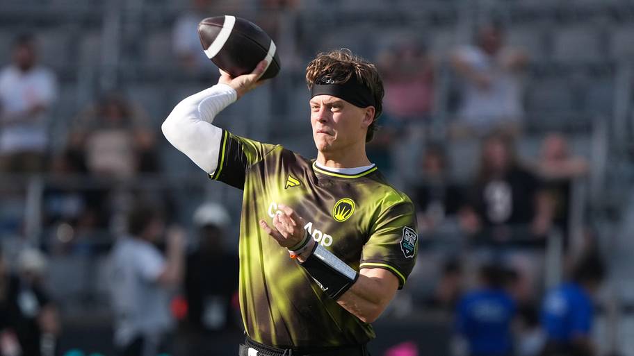 Joe Burrow returns from star-filled events, attends Bengals offseason ...