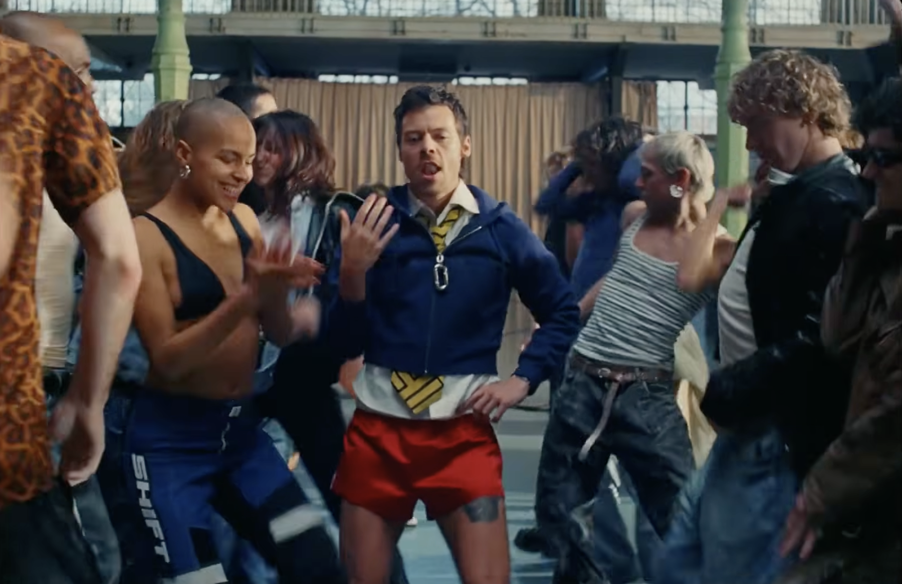 Harry Styles releases 'Dance No More' music video