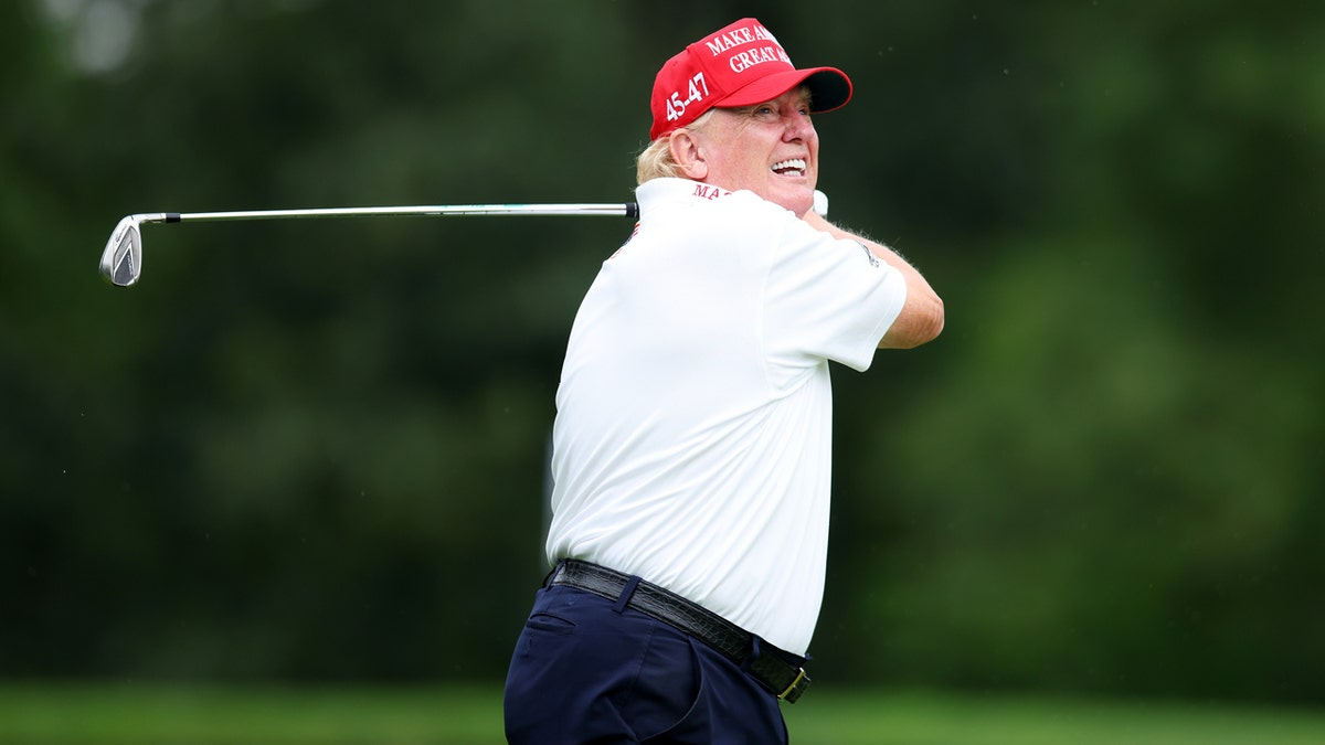 Donald Trump’s unexpected golf frustration leads to public retreat