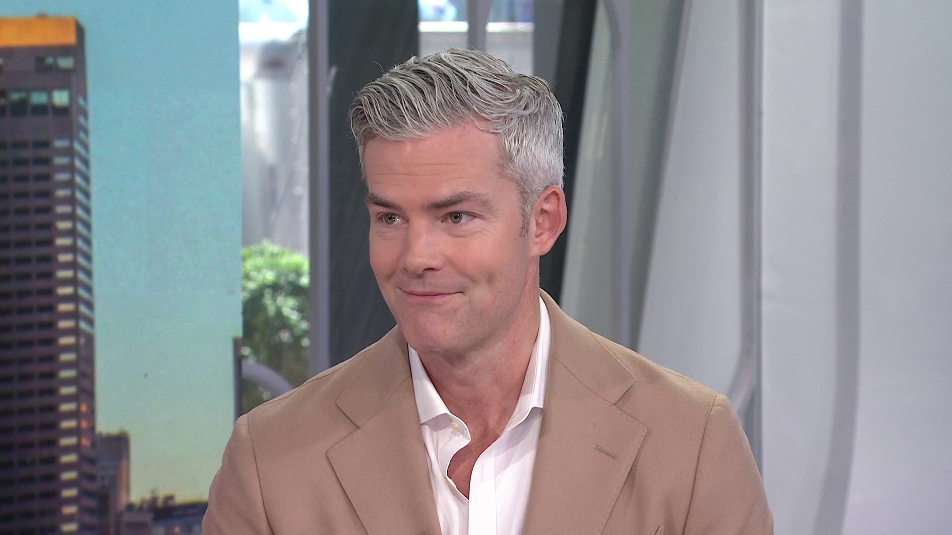 Ryan Serhant helps Boston mom find new home for her family
