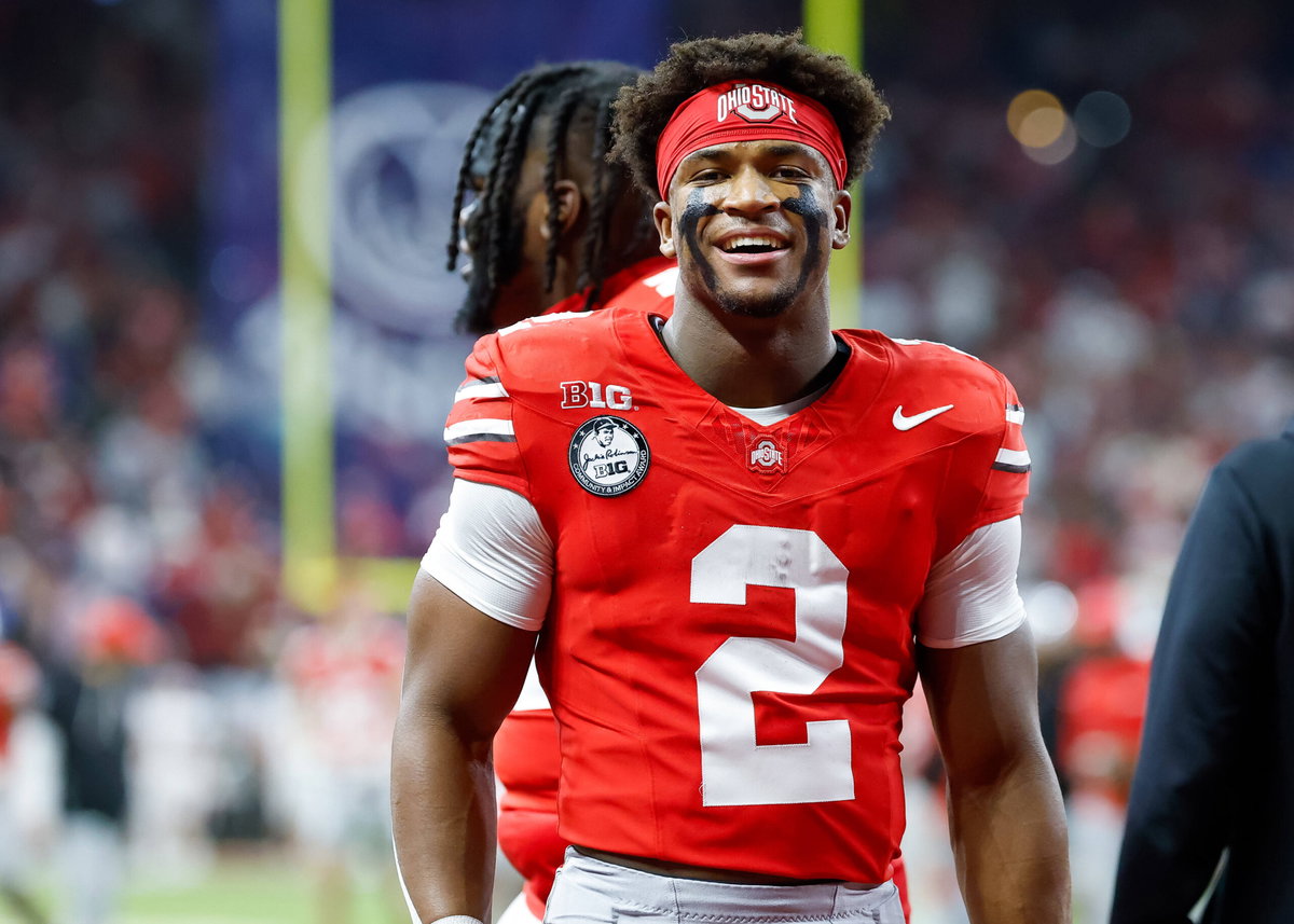 33 hottest college football camps for high school players