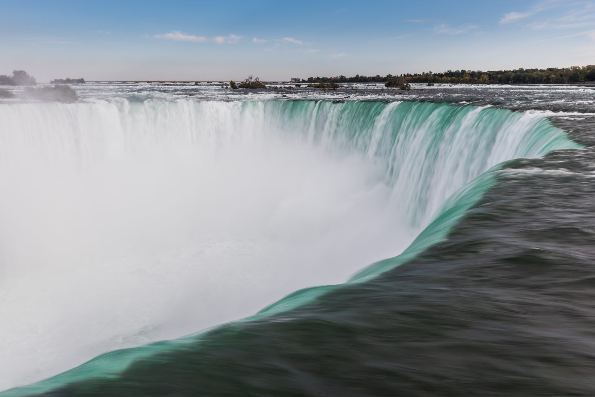 The most jaw-dropping stunts ever attempted at Niagara Falls