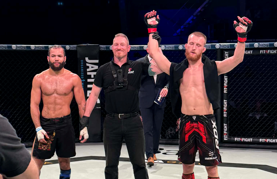 Dansk MMA-profil om uheldig tendens i amatørmiljøet: "Luk røven og kom ...
