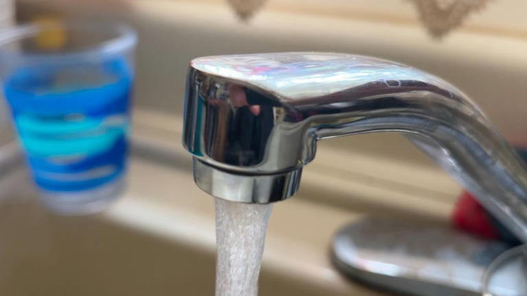 Reedsport water main break on Lighthouse Road causes outages