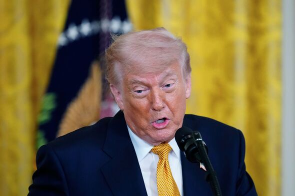 Star Wars actor Mark Hamill shares shocking snap of Donald Trump dead ...