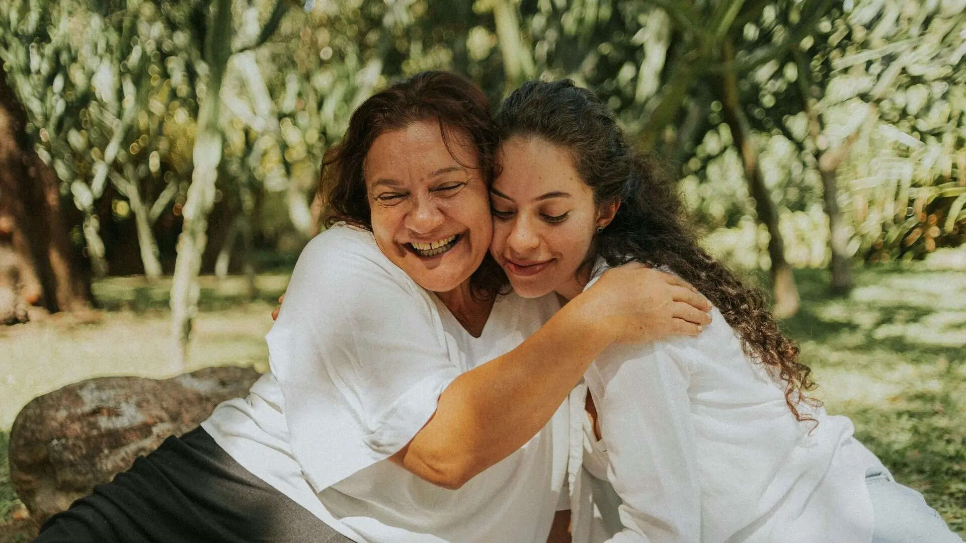 8 truths about mother–daughter relationships we usually realize too late