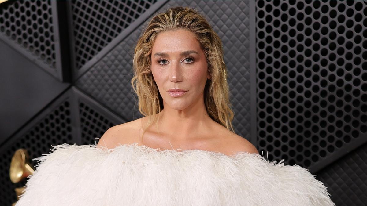 Kesha details ex dumping her over attending a Taylor Swift party