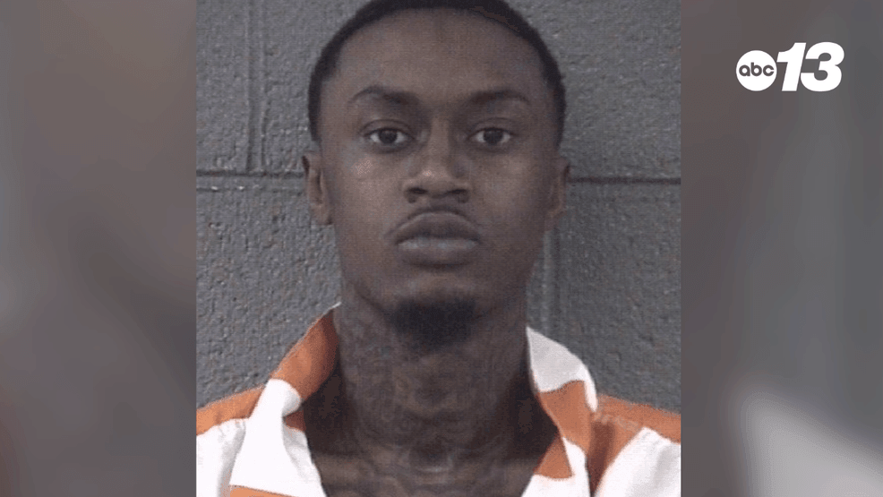 Man accused of armed robbery at Candler car wash