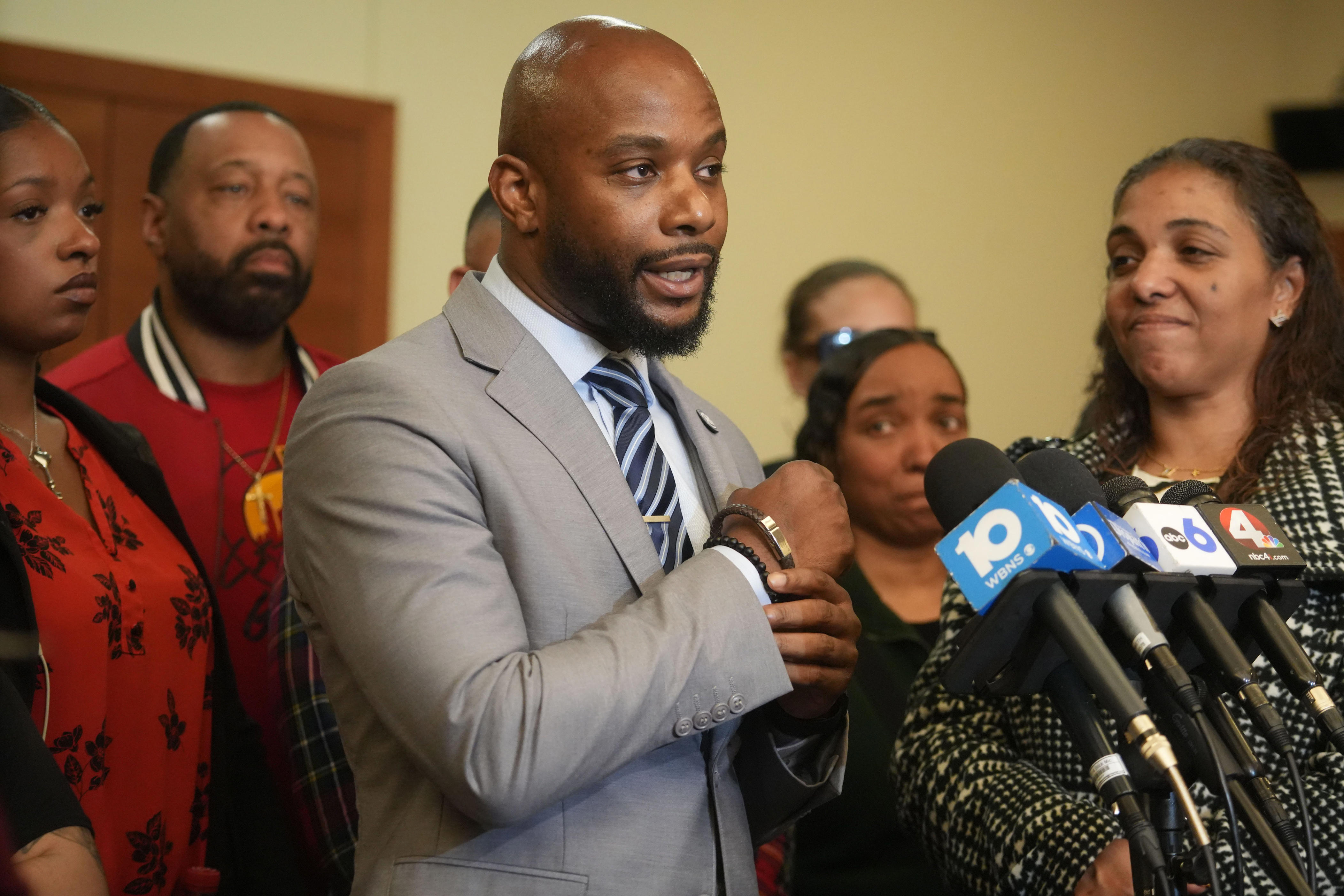 Jason Meade convicted of reckless homicide; jury hung on murder charge
