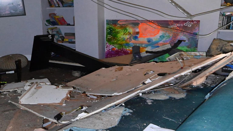 Gas explosion triggered 'mini-earthquake', murder trial hears
