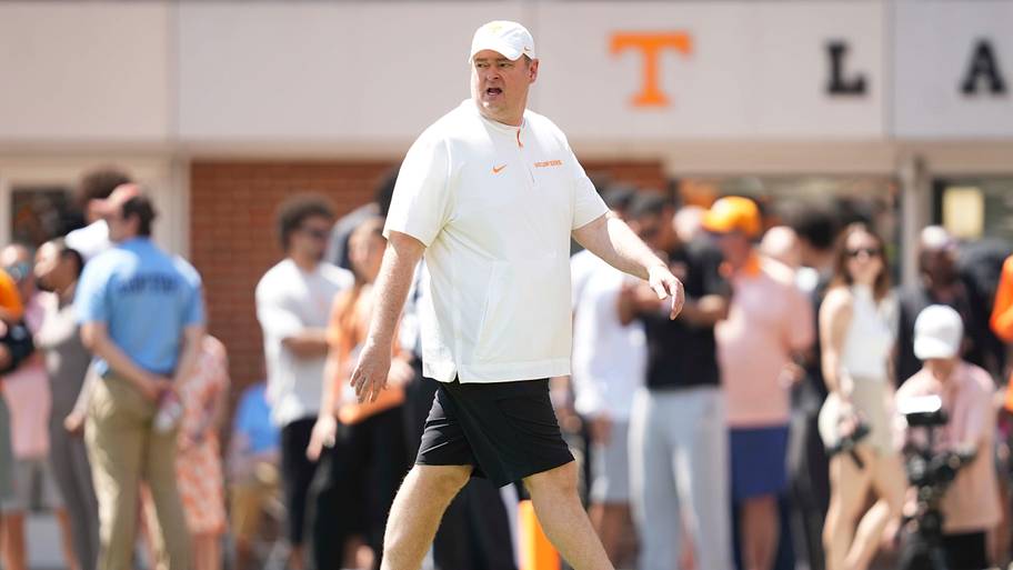 Tennessee stay's in hunt for blue-chip LB that Josh Heupel will love