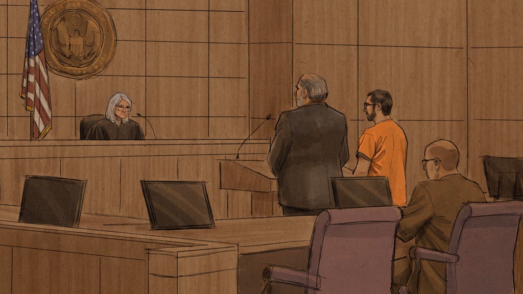 Man who sprayed Rep. Ilhan Omar with apple cider vinegar during town ...