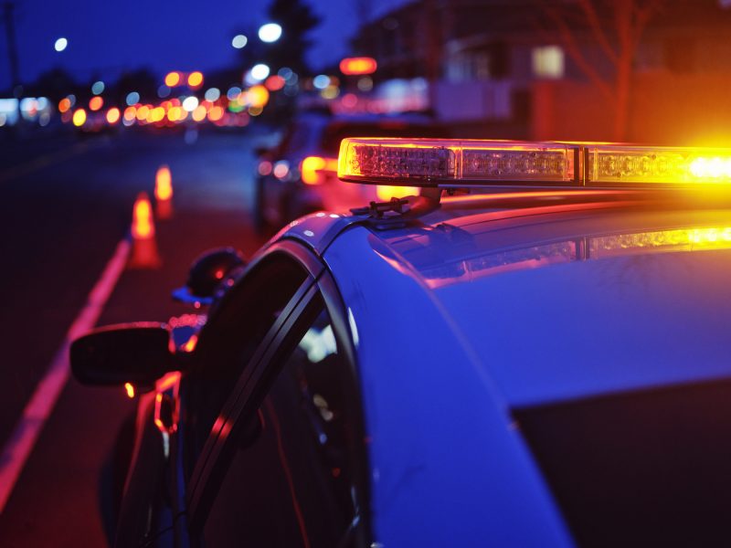 Man shoots stepson, crashes vehicle into Bradenton Steak n’ Shake ...