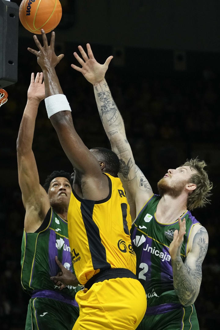 65-78. El AEK elimina al Unicaja y se cita con el Rytas Vilnius en la final