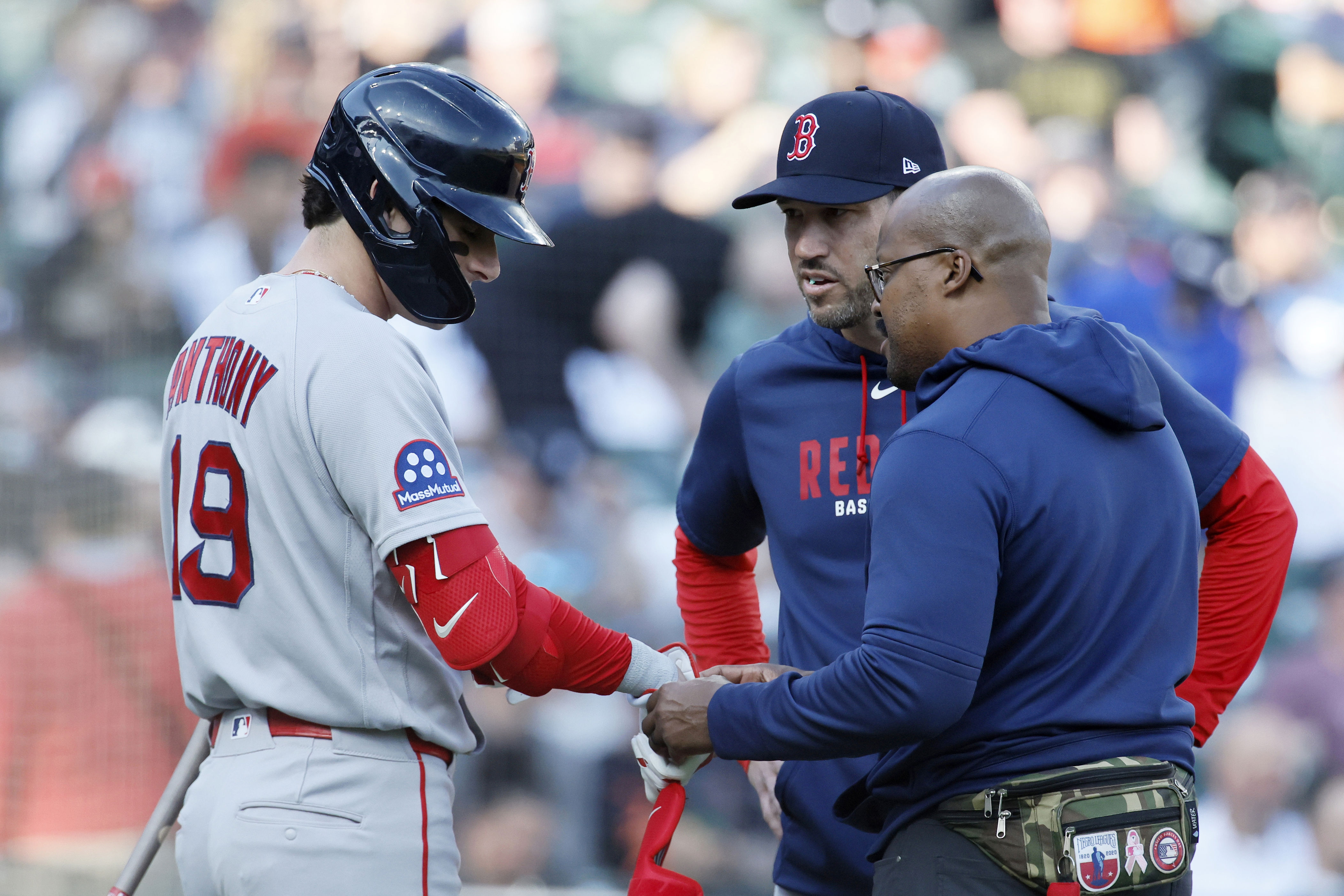 Red Sox's Roman Anthony headed to IL while recovering from hand injury ...