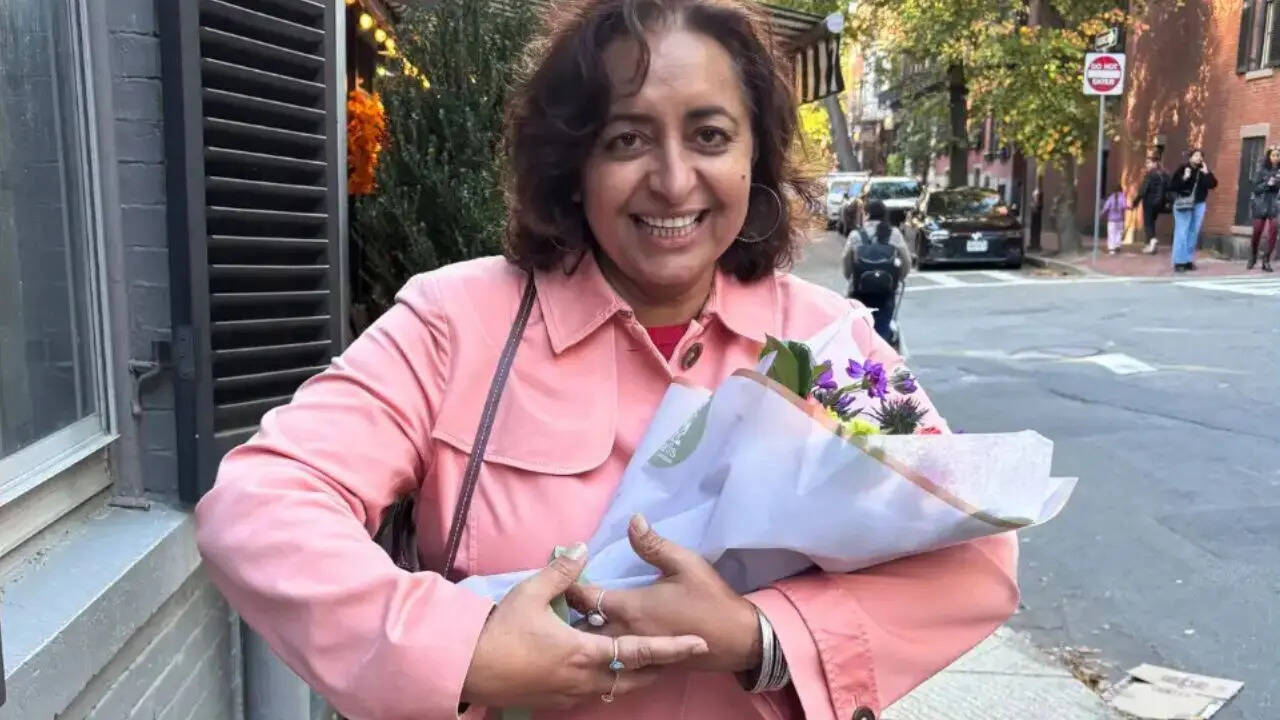 Meenu Batra ICE detention: Texas mother of four released after 45 days ...