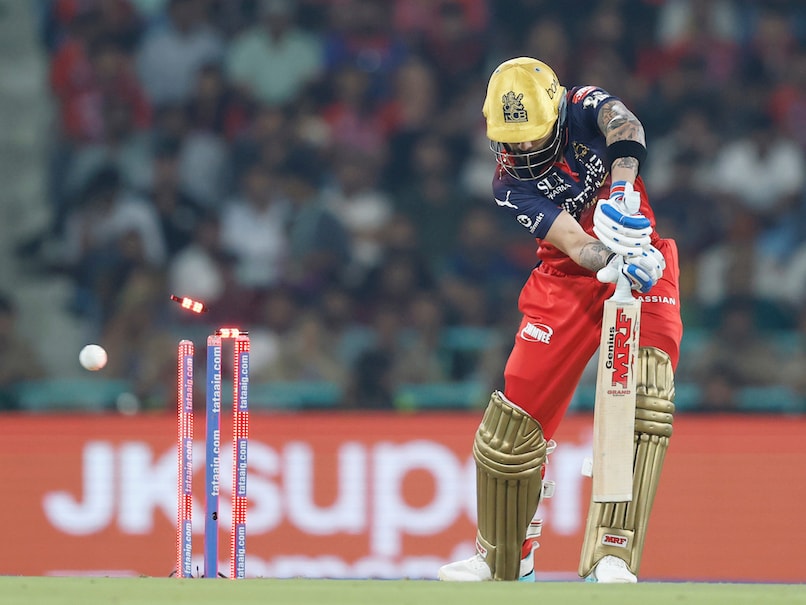 On Virat Kohli's wicket, Sanjay Manjrekar namedrops Sachin Tendulkar ...