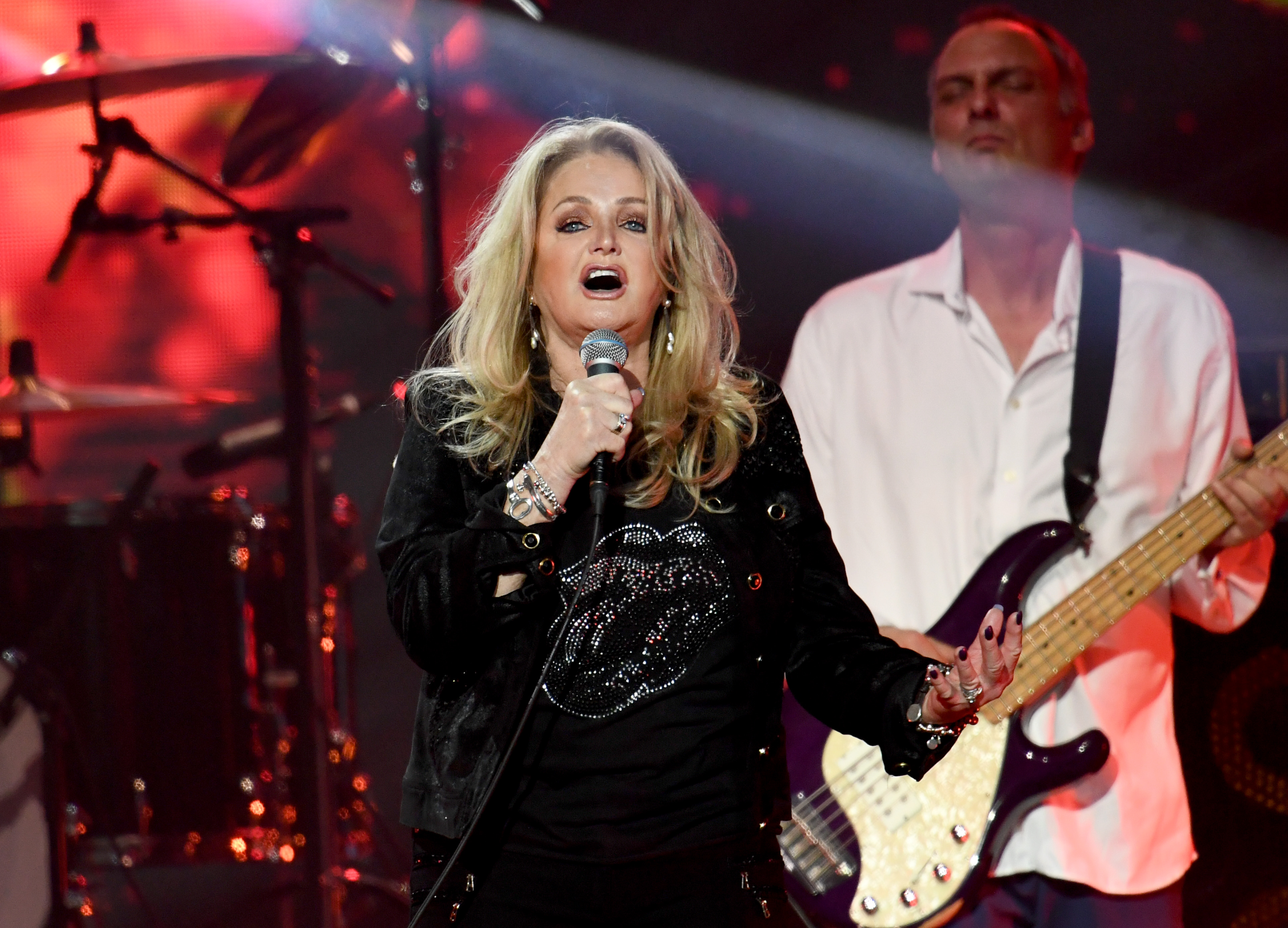 Singer Bonnie Tyler hospitalized after emergency surgery