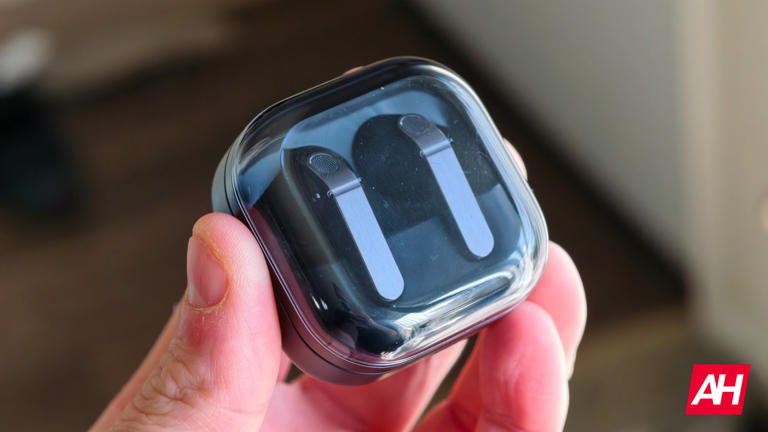 Galaxy Buds 4 Pro receive new stability-focused update globally