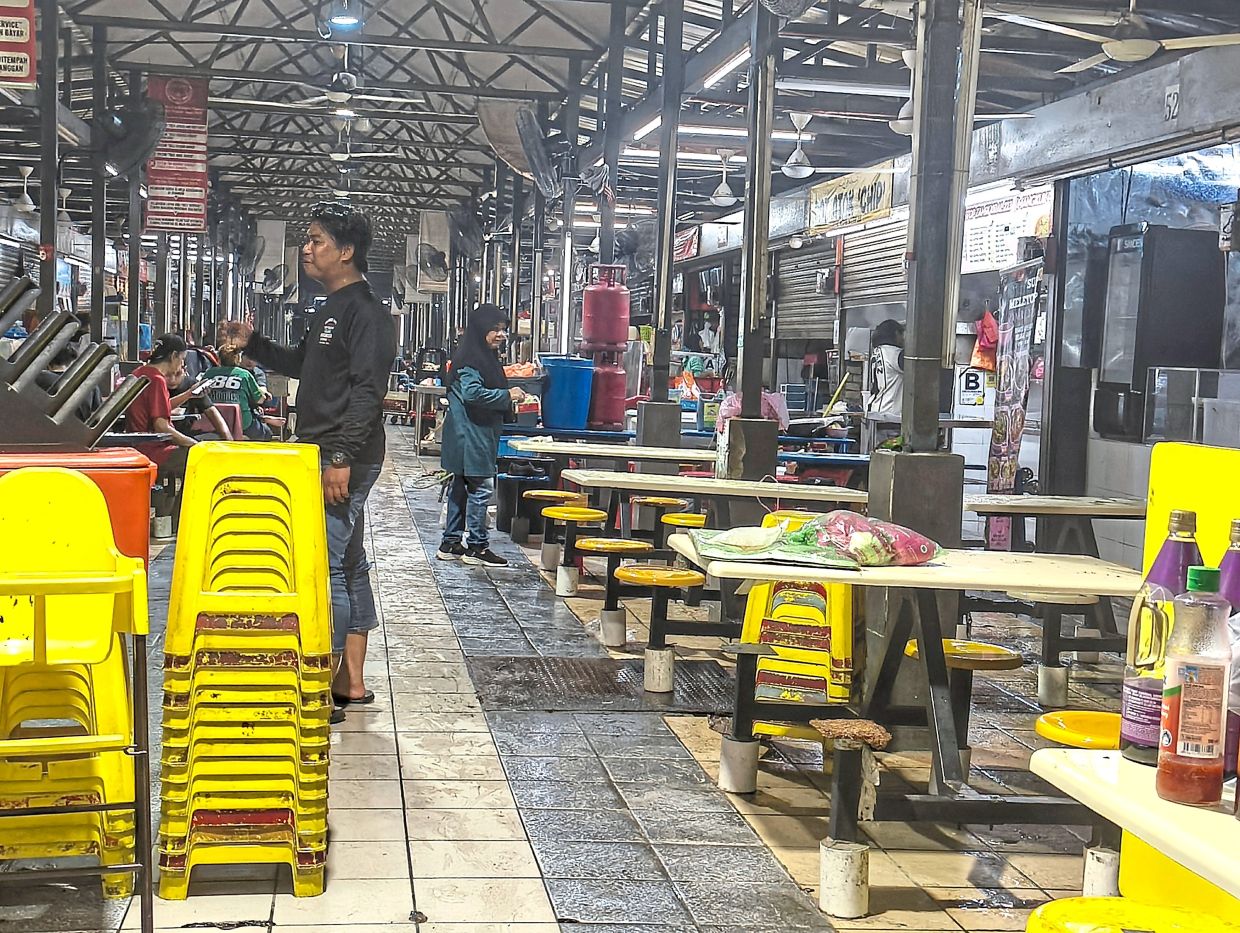 Food court in PJ flooded again