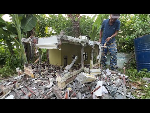 I built my dream home, then had to tear it down 😱