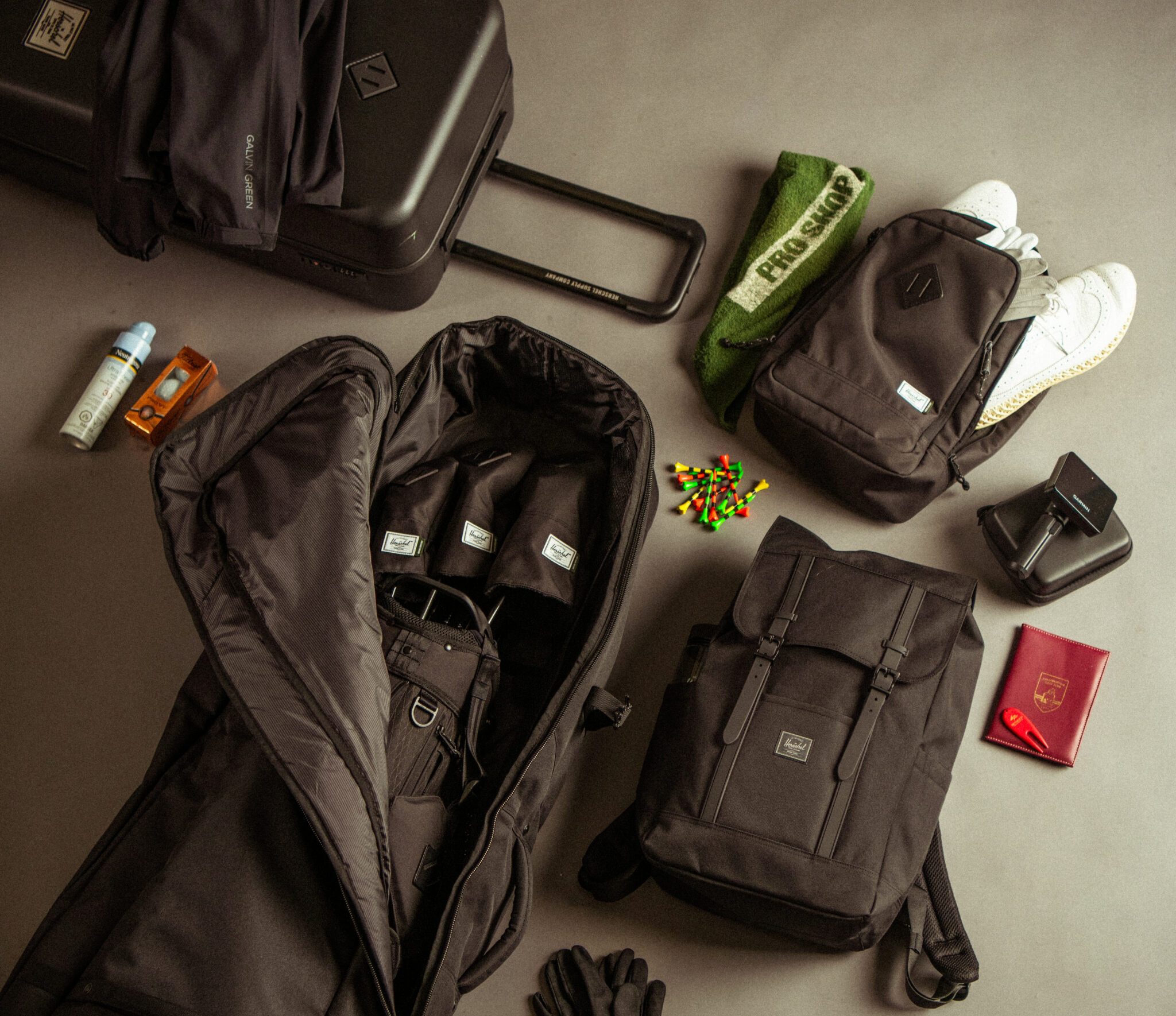 Herschel Supply Company enters the golf market with a travel-first bag ...