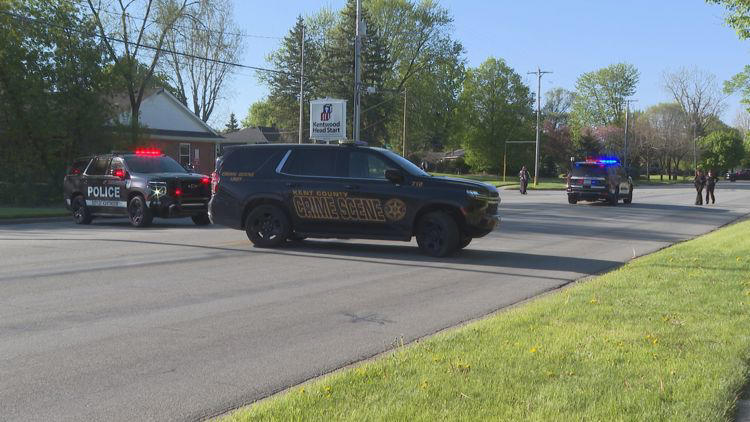 Kentwood police locate suspect vehicle, identify person of interest in ...