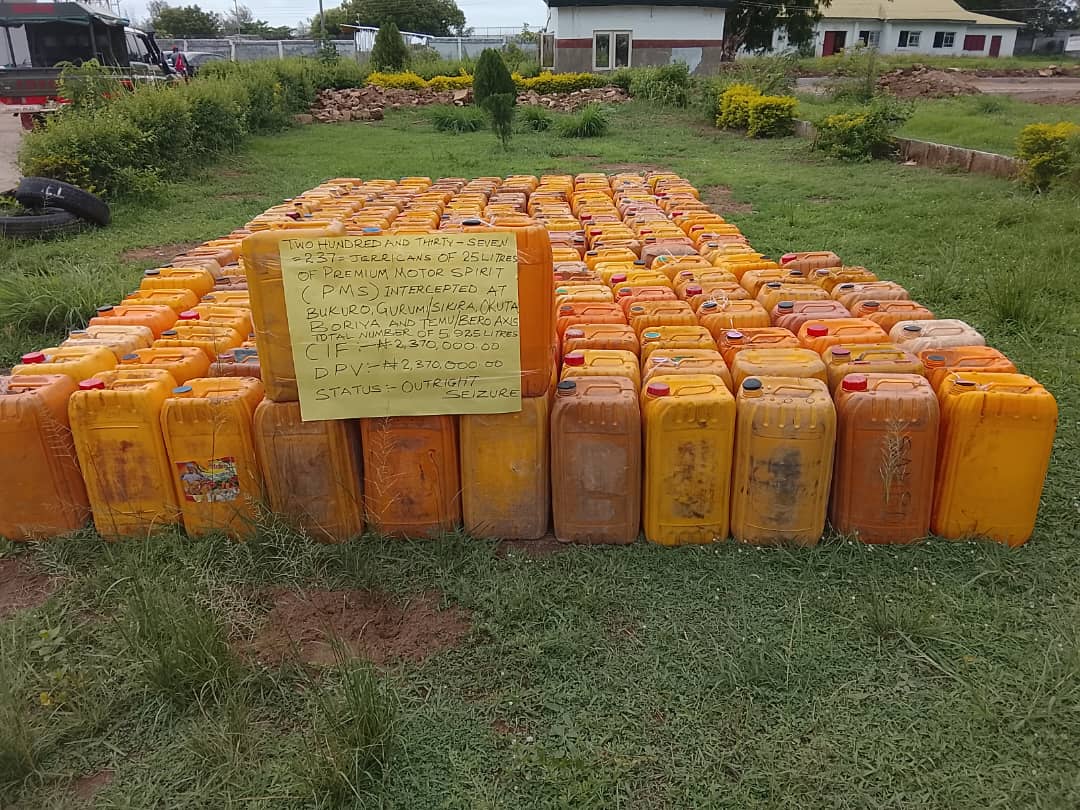 Kwara Customs command generates N3.8bn, intercepts dugs, chemicals