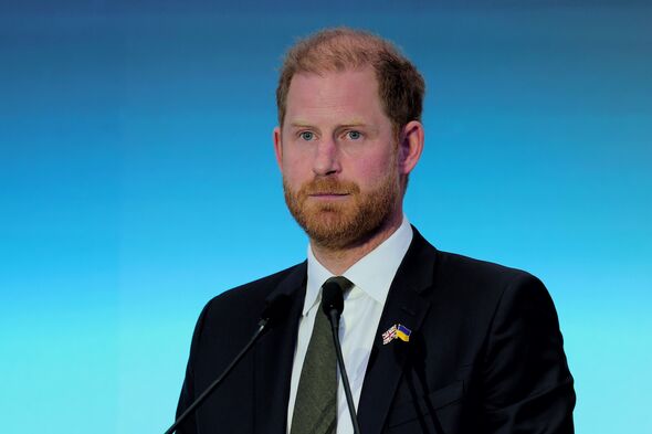 Prince Harry is looking miserable - 1 huge change would make him so ...