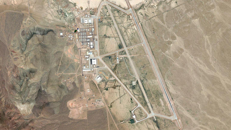 FBI leading push to uncover truth about mystery objects near US nuclear ...