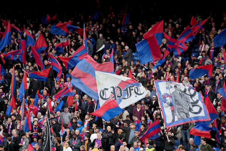Ismaila Sarr strikes again as Crystal Palace reach Conference League final