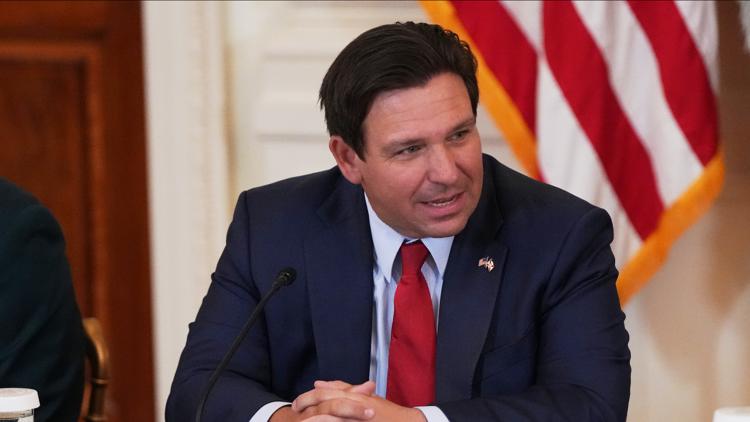 Gov. Ron DeSantis hosting news conference in Tampa