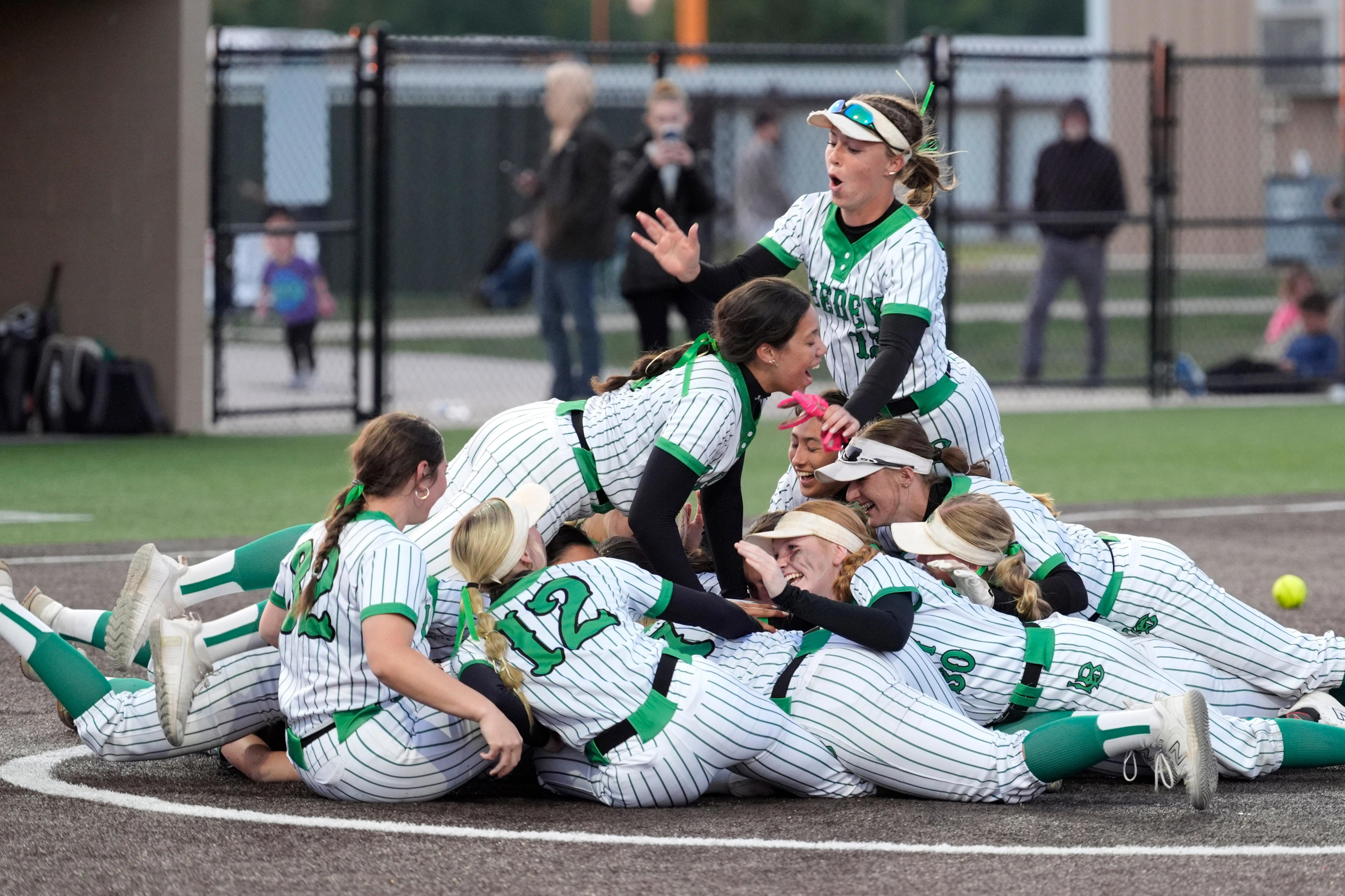 Oklahoma high school softball: Classes 6A-B slowpitch state schedule ...