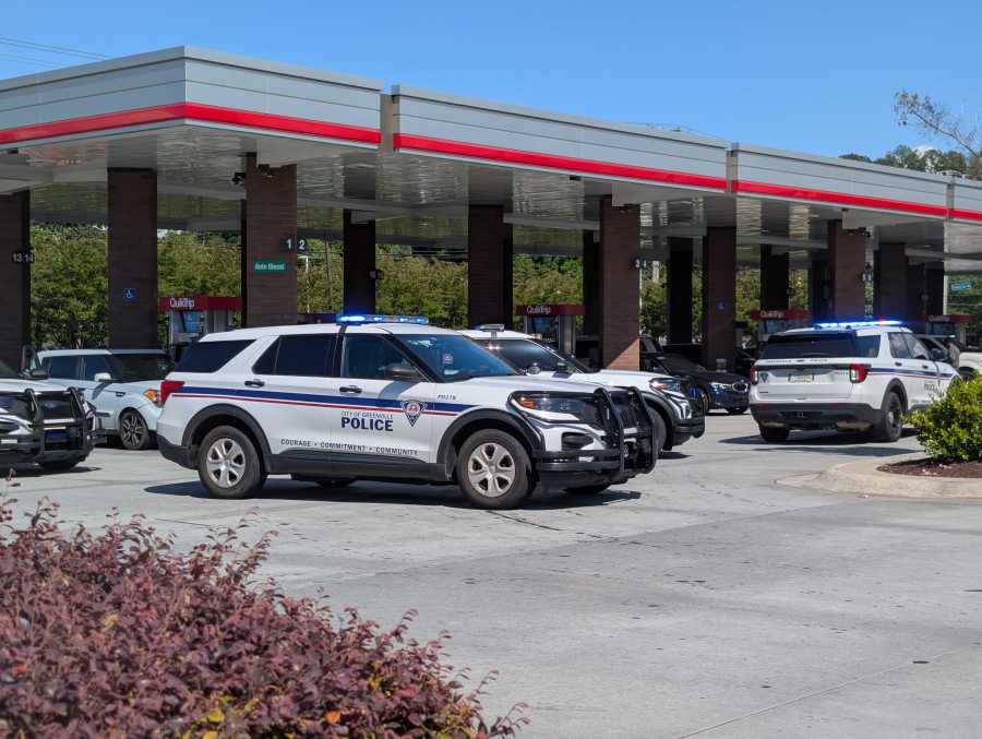 Law enforcement presence reported at Greenville QuikTrip
