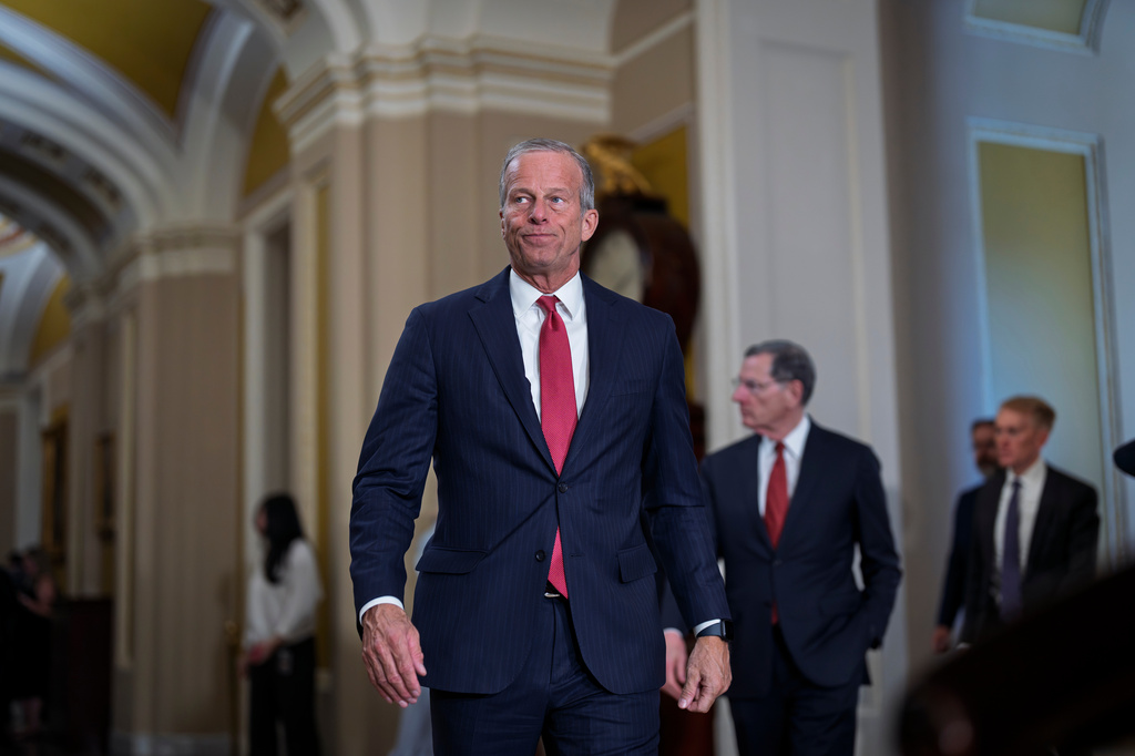 Turning Point threatens to primary John Thune if SAVE America Act does ...
