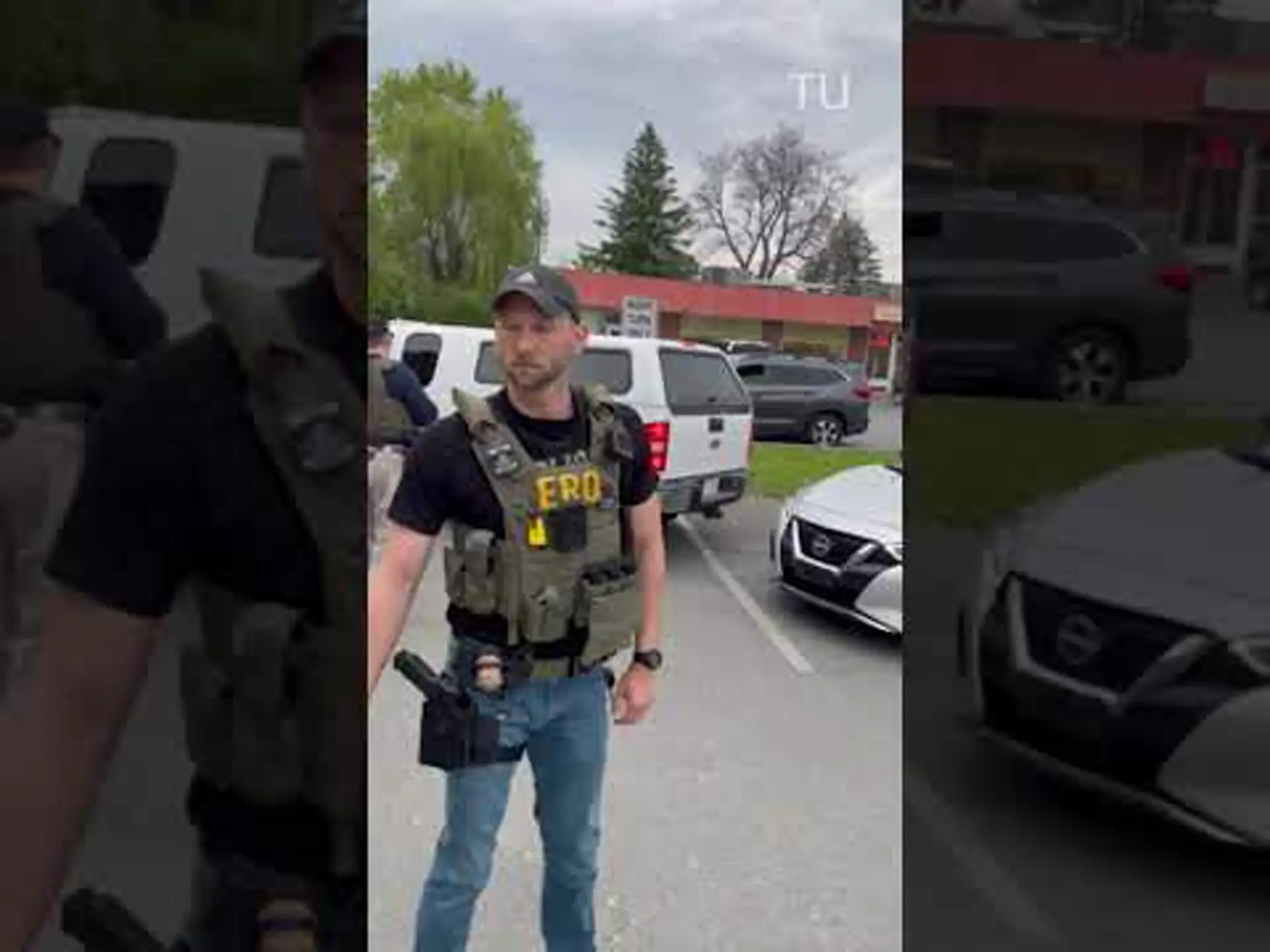 Video shows advocates thwarting ICE arrest in Columbia County