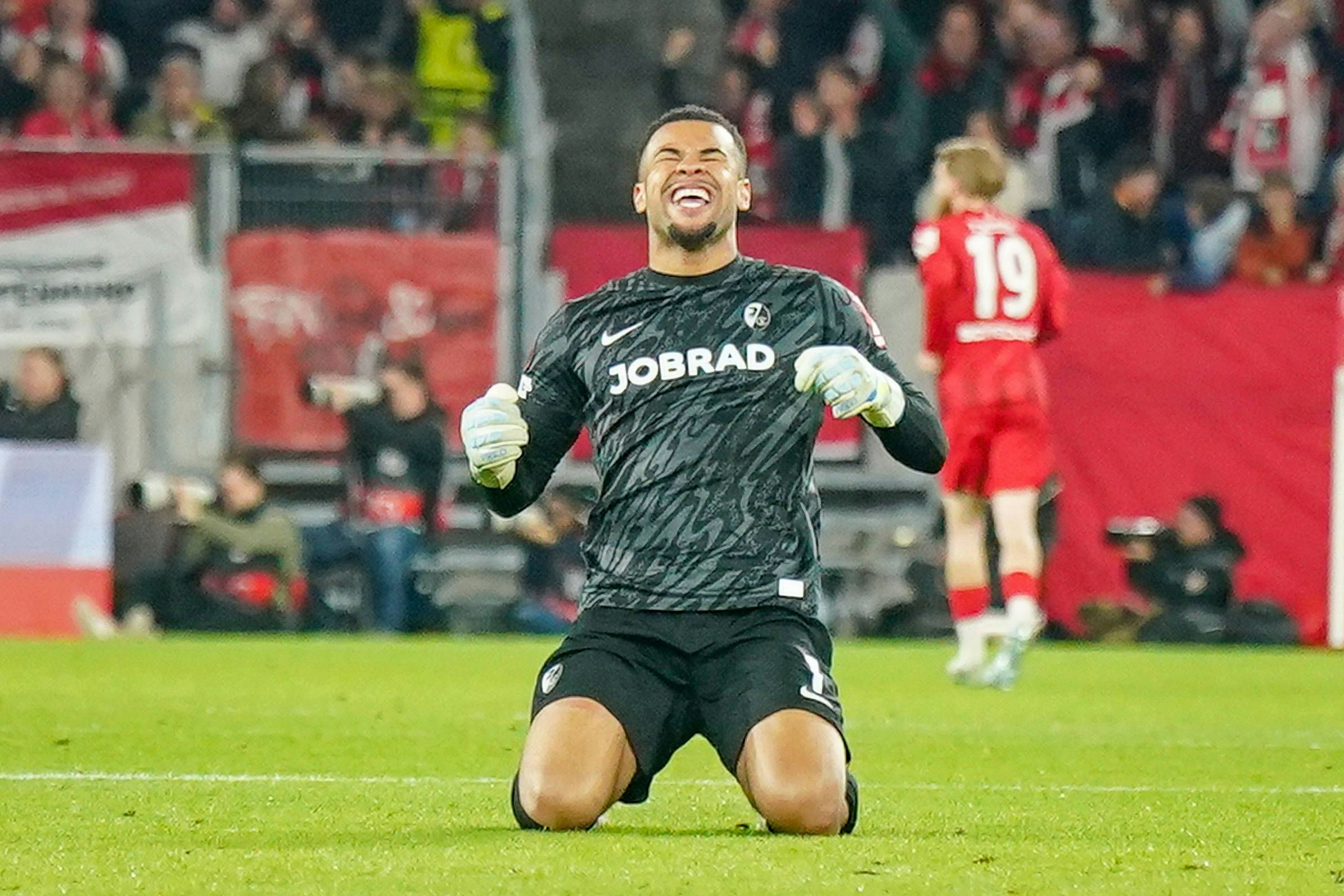 Europa League live: Freiburg greift gegen Aston Villa nach dem Pott