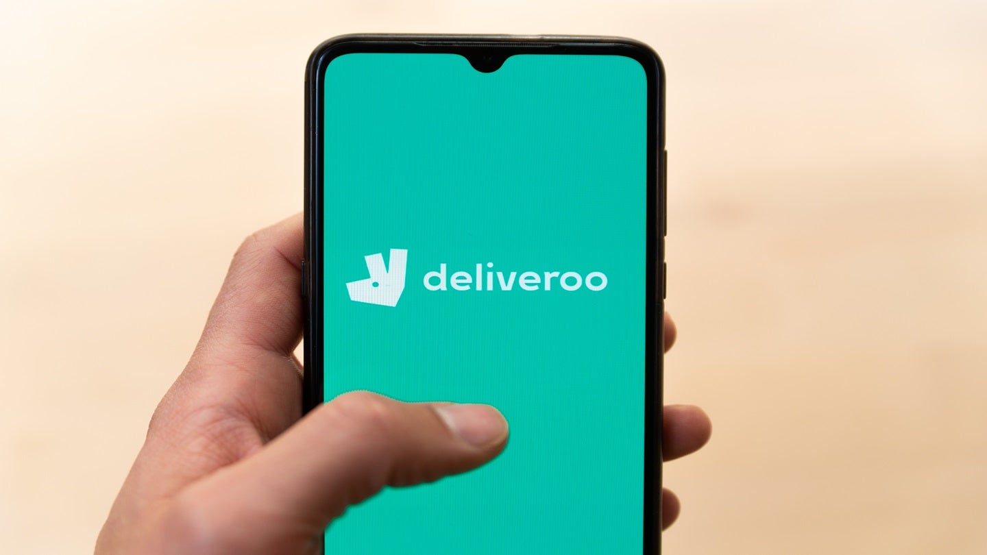 Deliveroo adds new in‑app restaurant table booking feature