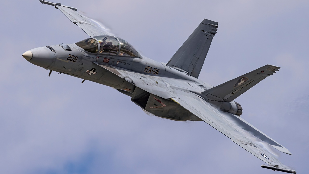 The F/A-18 Super Hornet just showed it has some serious sting