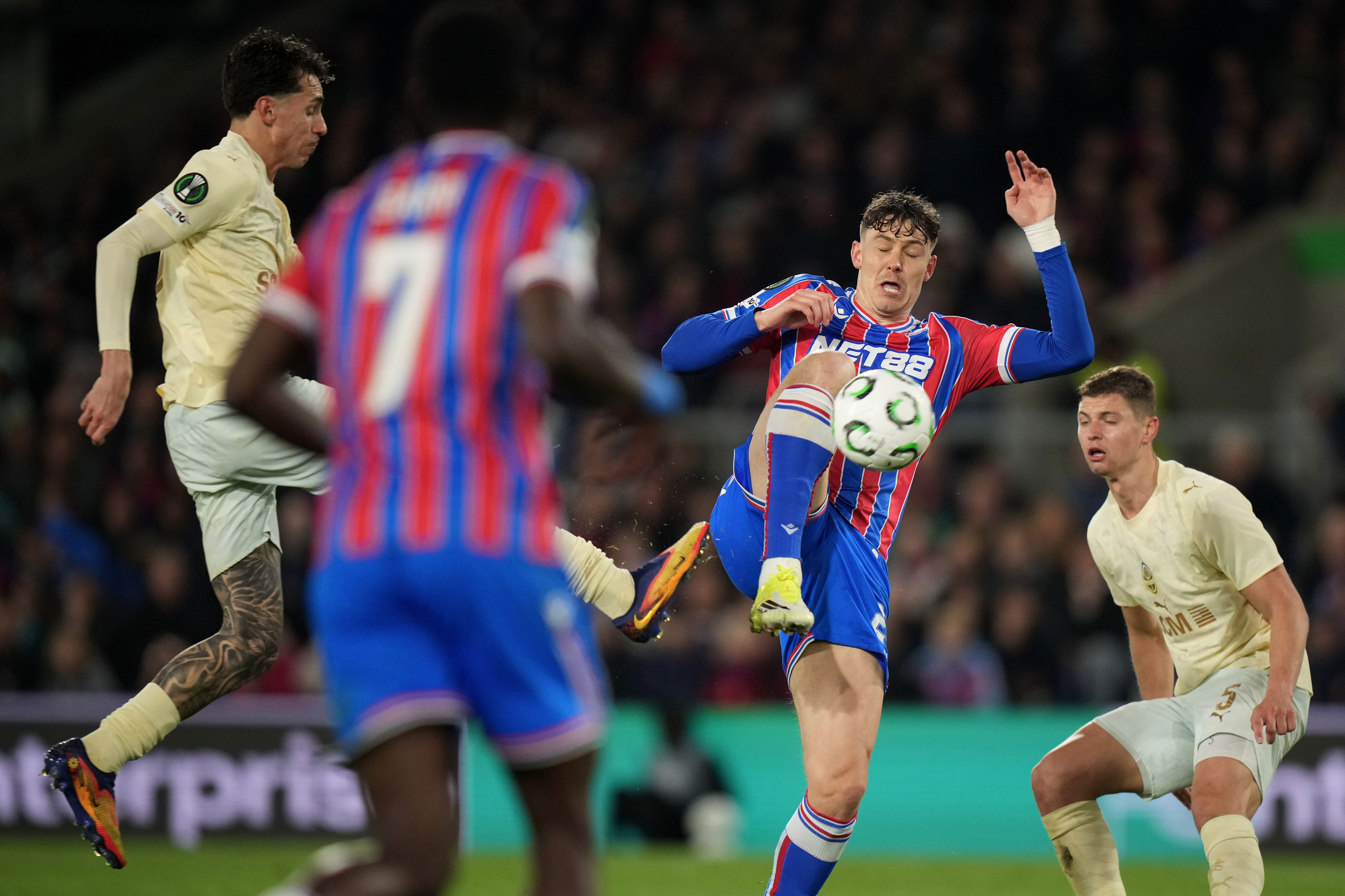 Strand Larsen-innhopp da Crystal Palace gikk til finale i conferenceligaen