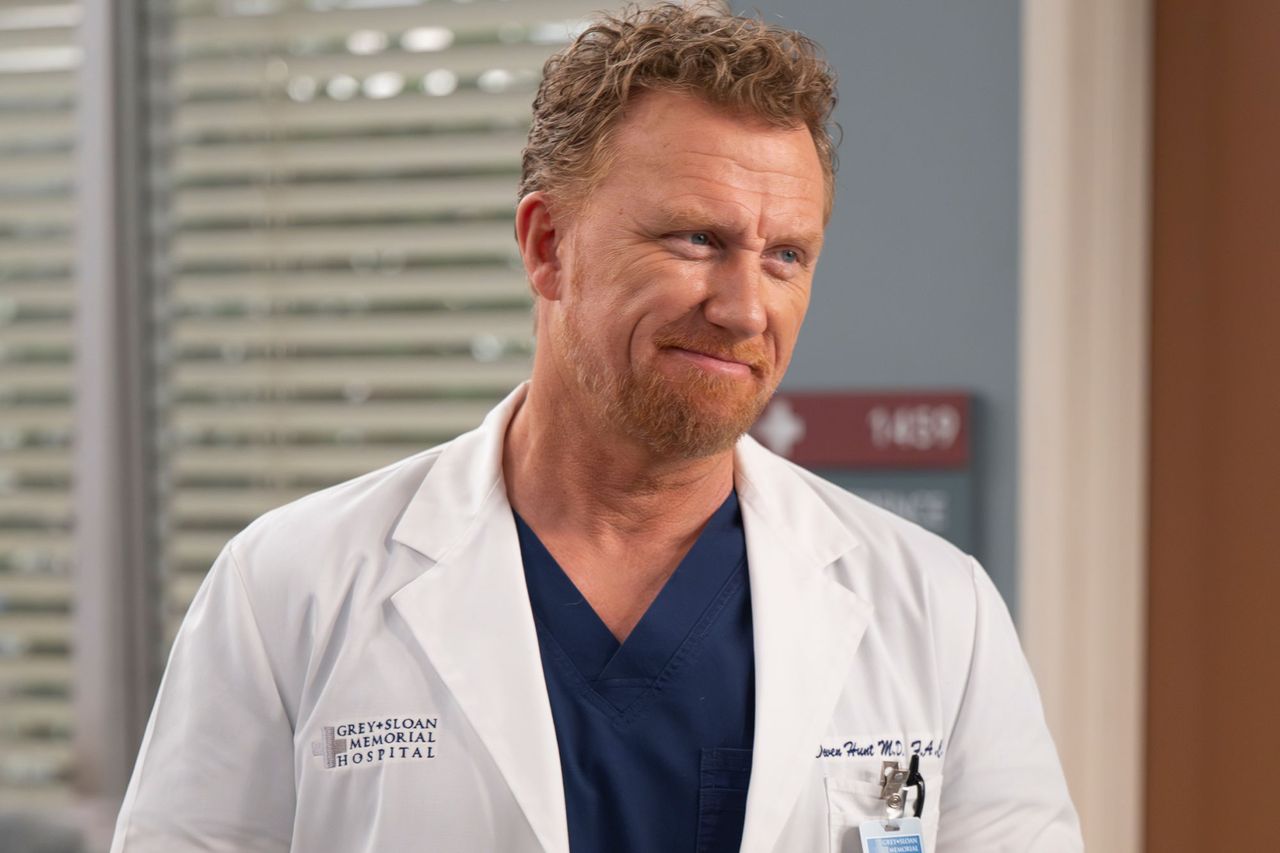 Grey’s Anatomy finale ends with surprise proposal and emotional ...