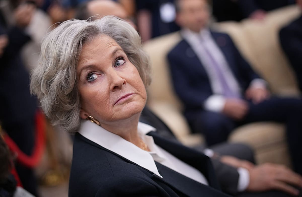 Trump praises ‘tough’ Susie Wiles in surprise tribute as White House ...