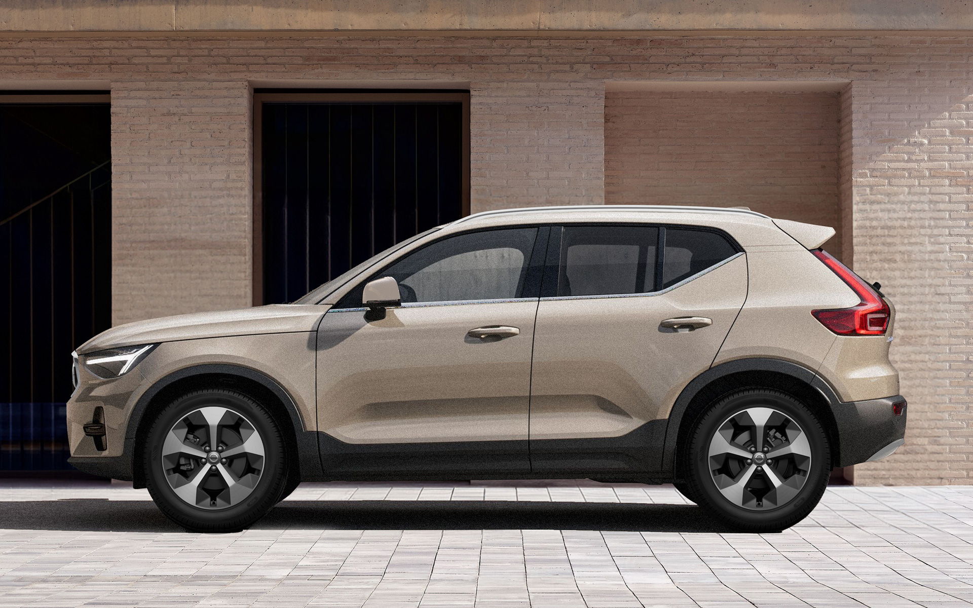 ボルボ、「XC40」最上級グレードの特別仕様車「XC40 Ultra B4 AWD Selection」価格649万円