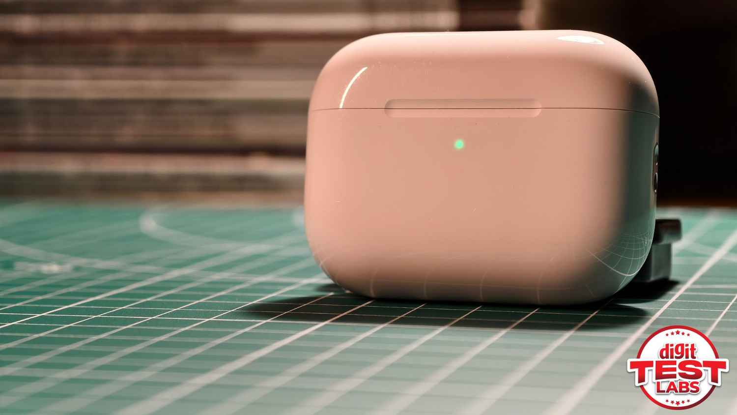 Apple reportedly testing AirPods with built-in cameras and AI features ...