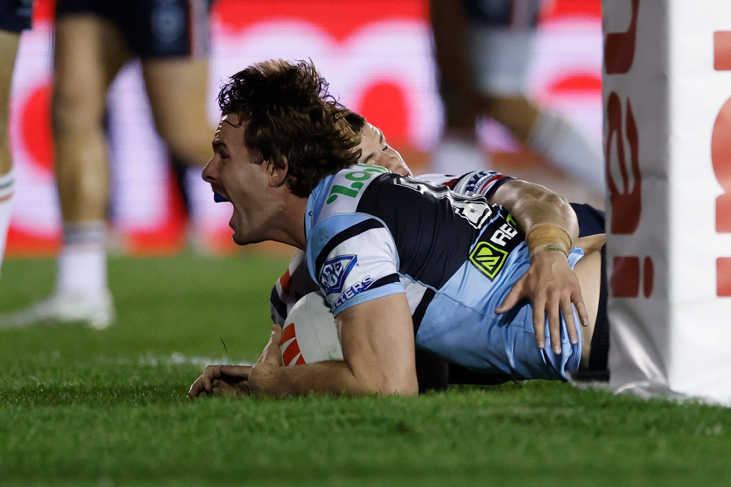 Jets leadership helping Burns evolve into rising Sharks star