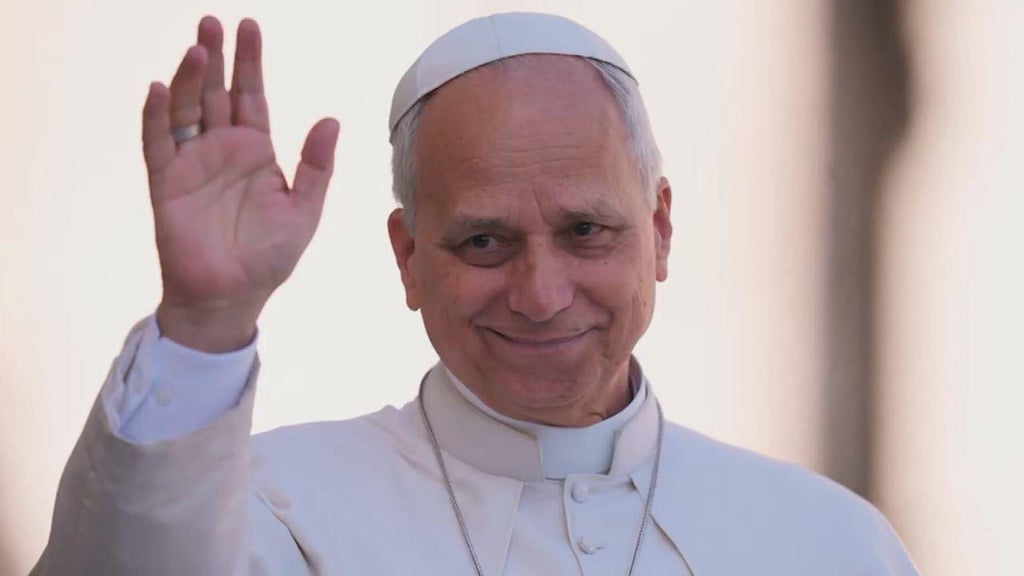 Chicagoans reflect on first year of hometown Pope Leo XIV leading ...
