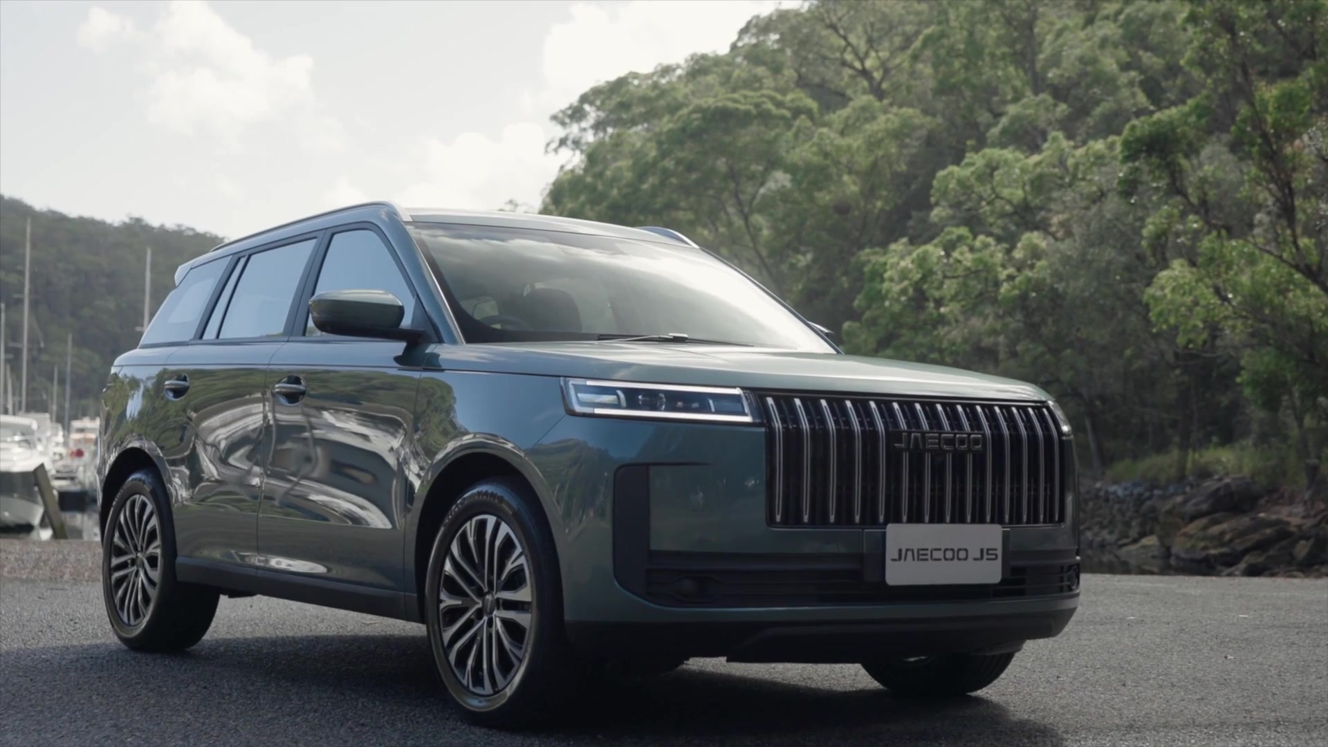 Jaecoo J5 ICE exterior design