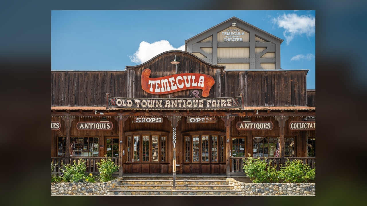 Old Town Temecula looks like an 1880s film set and somebody left the ...