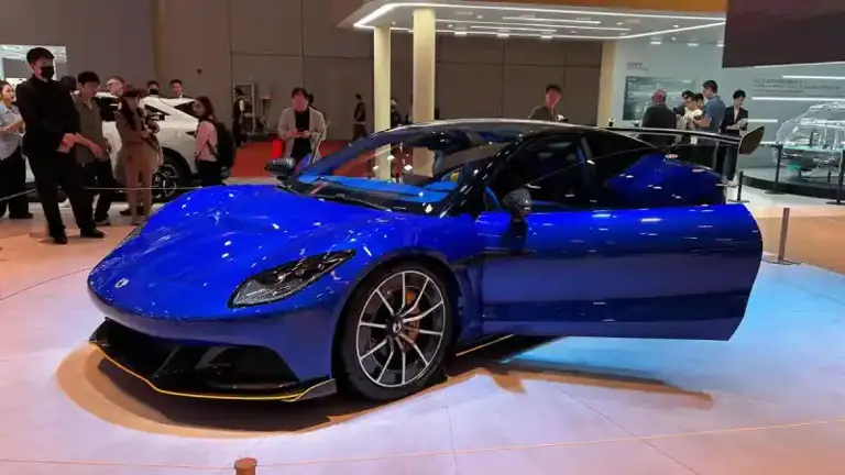 Denza Z, EV 1.500 HP siap debut bulan ini