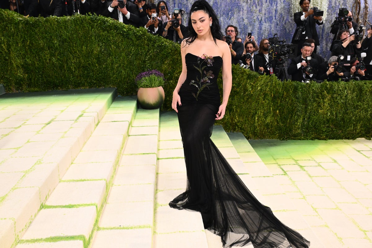 Charli XCX releases surprise new 'Rock Music' single